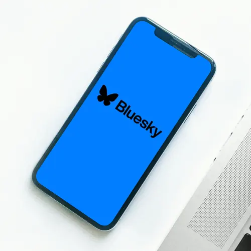 Bluesky верифицирует и отмечает выдающиеся аккаунты